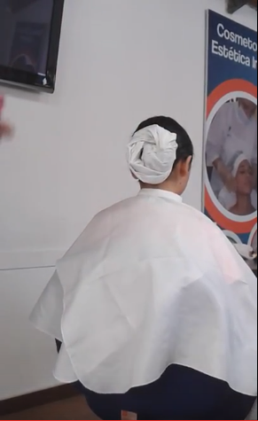 POSTURA DE LA TOHALLA DESPUÉS DEL SHAMPOO :: Estudiantesdepeluqueria